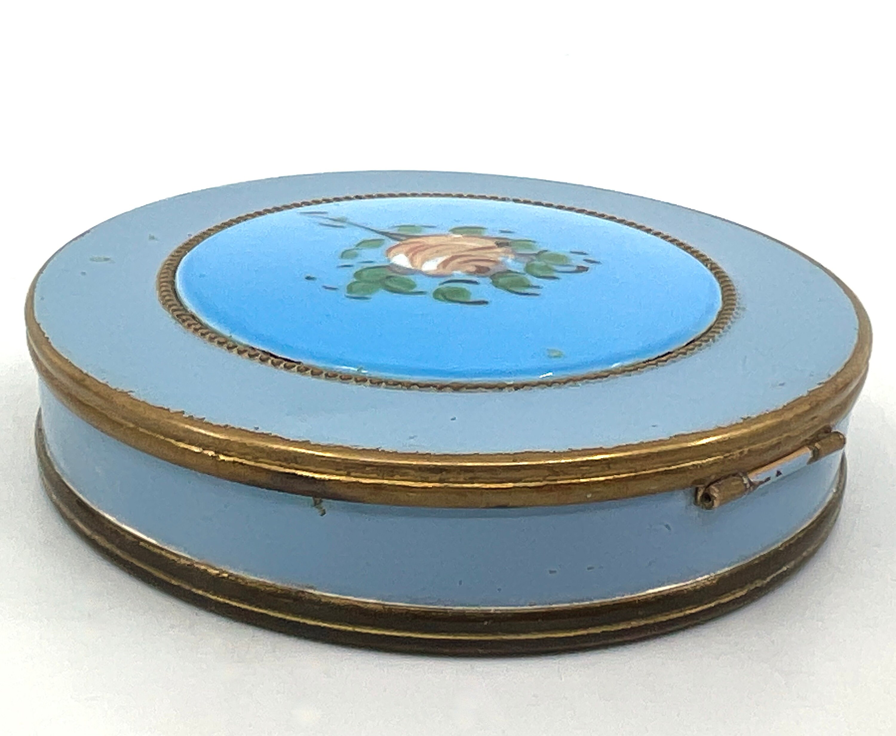 Rex Fifth Avenue 1940s Powder Compact Baby Blue Guilloche Enamel With ...