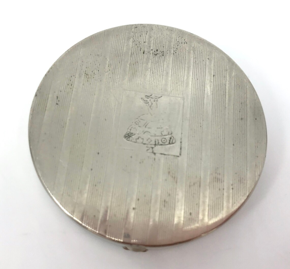 Art Deco Vintage Tre Jur Pressed Powder Ladies Compact Vanity Case 1920s Full Skirt Logo Sampler ...