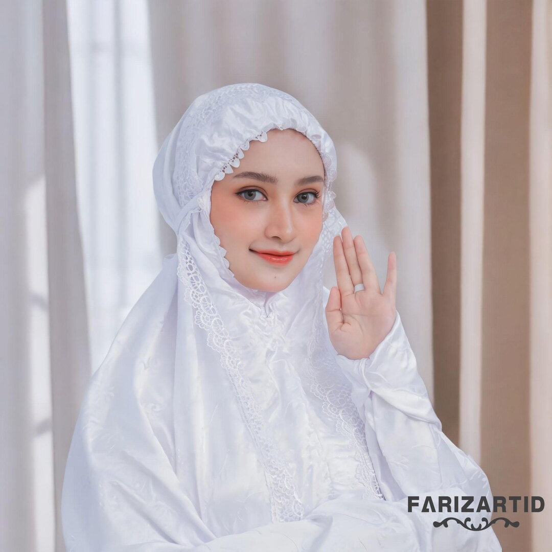 White Prada Paris Silk Adult Mukena Lace and Elegant,muslim Prayer ...