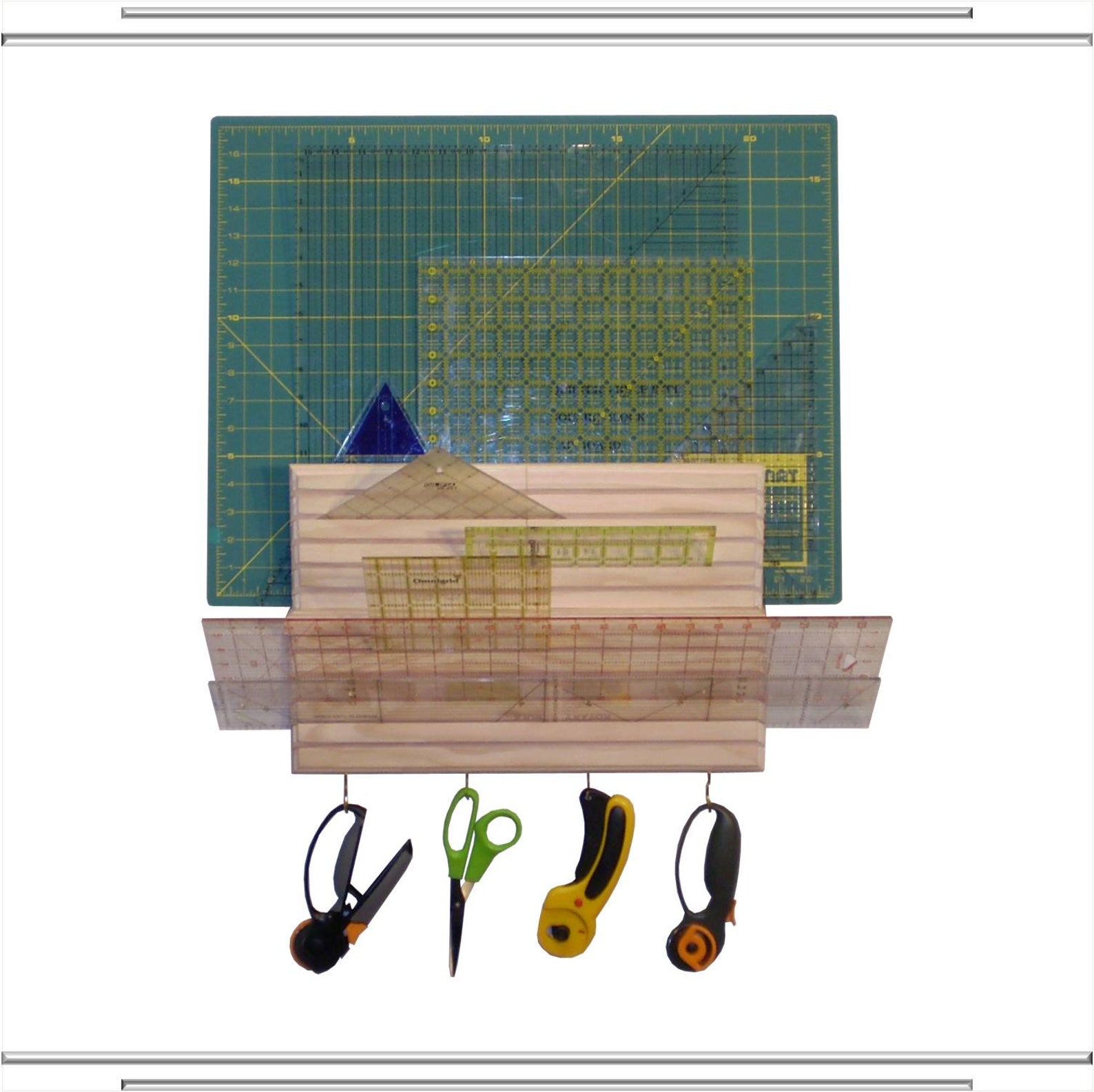 Rule-it-all Traveler Deluxe Wall-mount Quilting Ruler Rack. A Solid ...