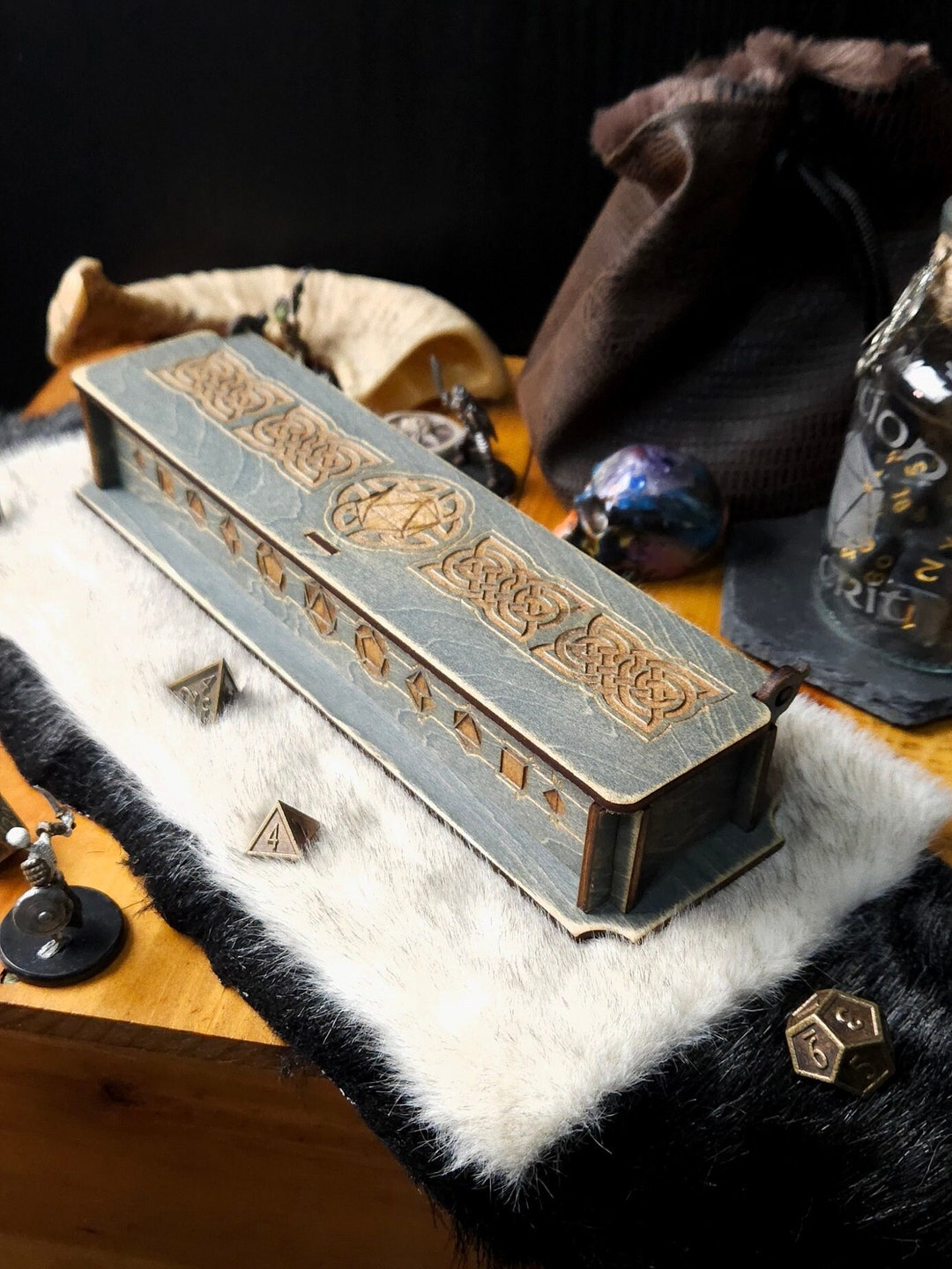 Dungeons Dragons Dice Box, DND Box, Dungeons and Dragons Gifts, Dice ...