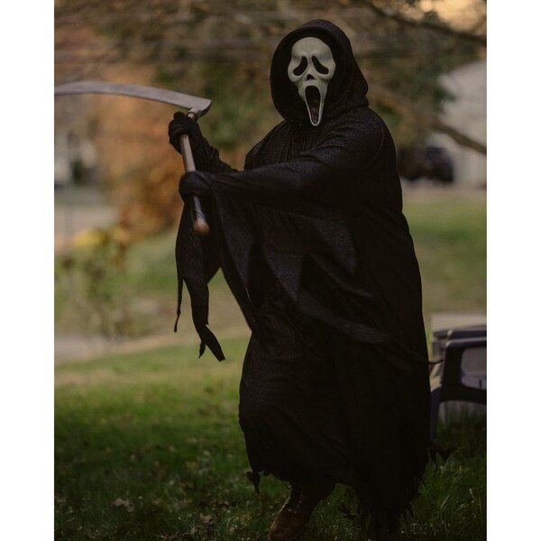 Ghostface Robe - Etsy