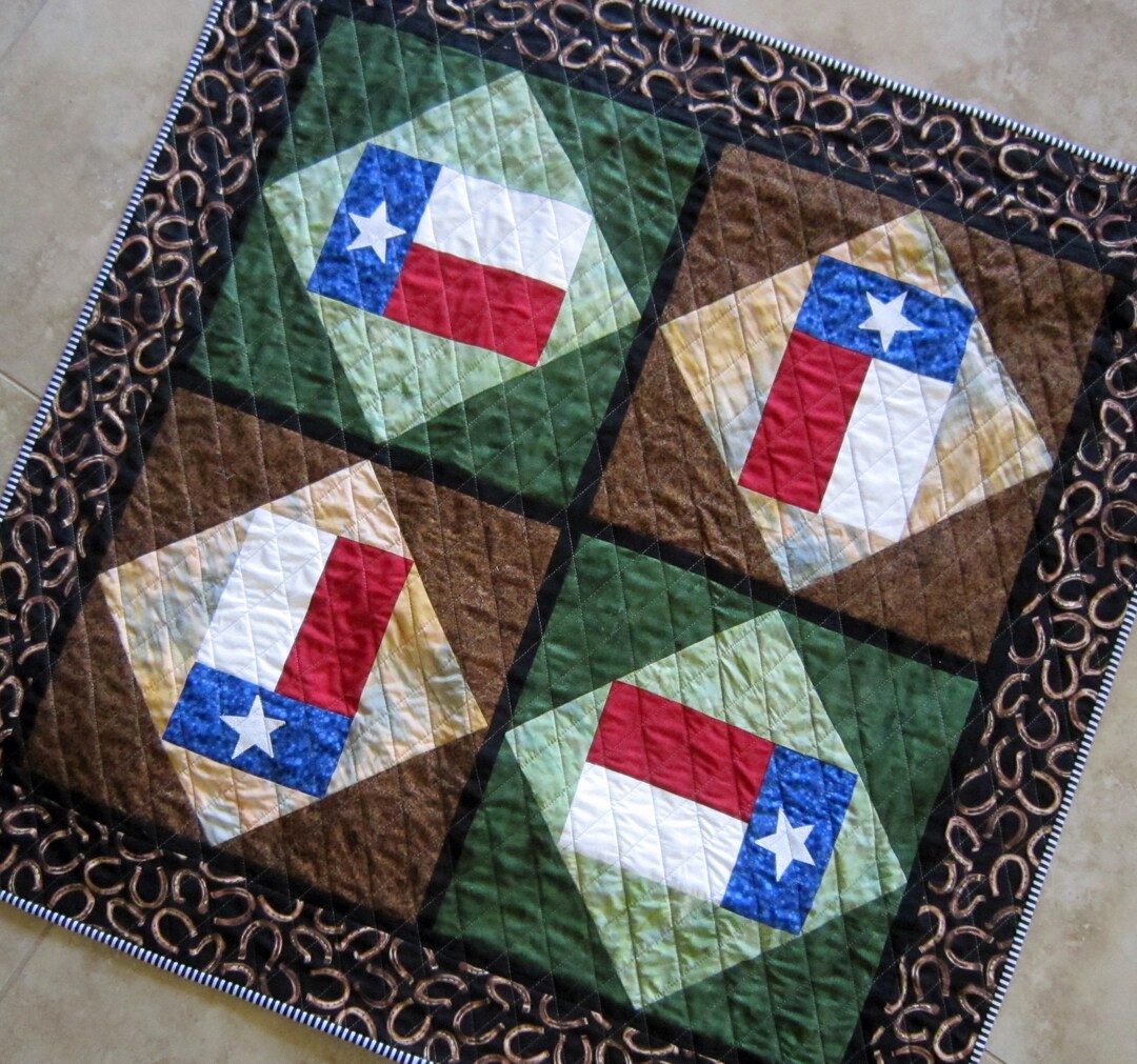 Mini REPUBLIC OF TEXAS Quilt From Quilts by Elena Texas Flags Wall ...
