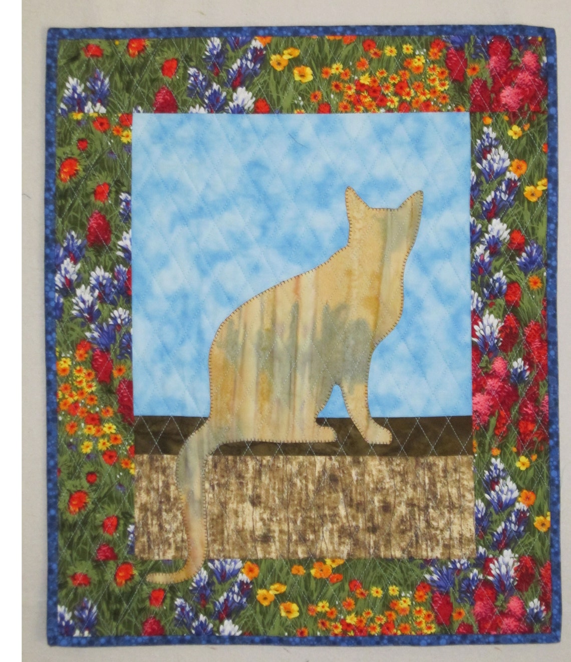 GAZING Cat Applique Wall Hanging Quilt From Quilts by Elena | Etsy