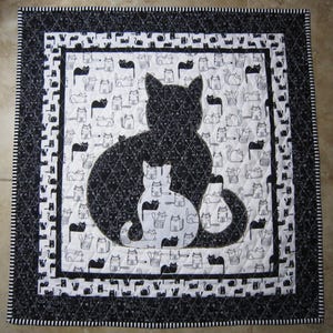 SIDEKICK Cat Applique Quilt PDF Pattern From Quilts by Elena ...