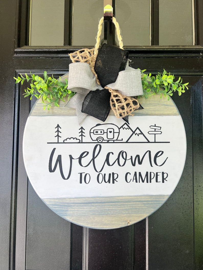 18” Round Wood Sign. Welcome to Our Camper, Gray. - Etsy