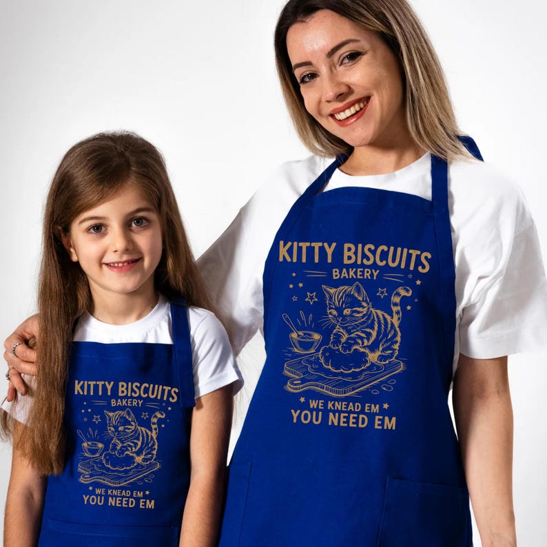 Funny Cat Graphic Apron: Kitty Biscuits Bakery Aprons , Cat Lover Gift ...
