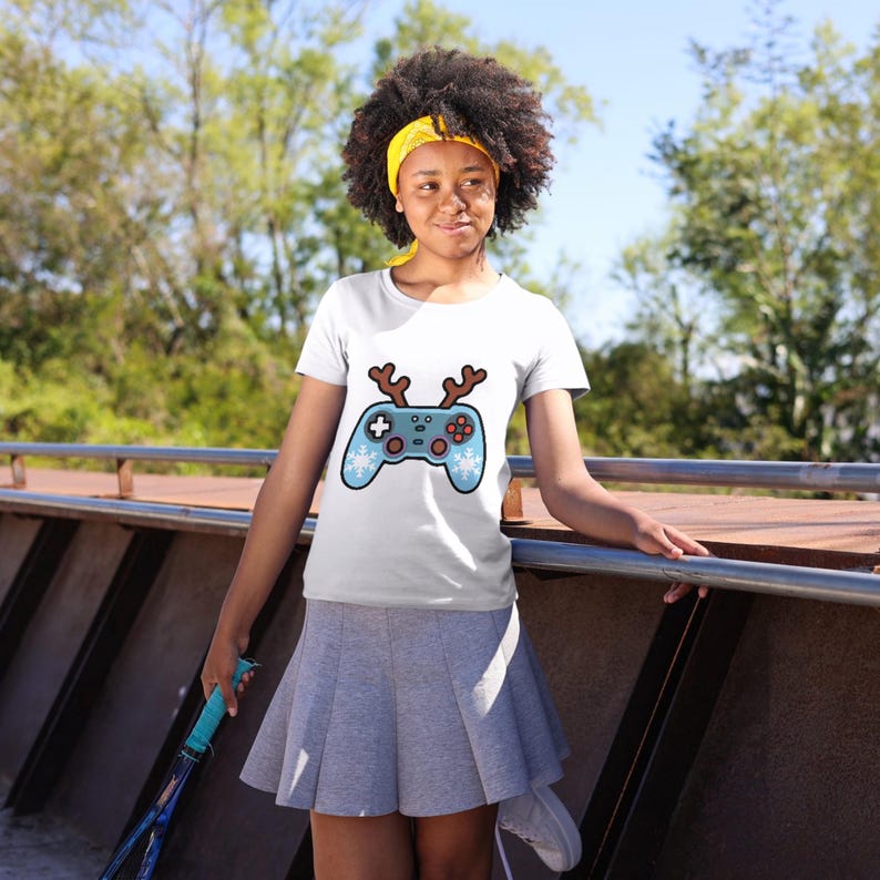 Game Controller SVG Bundle Christmas Game Controller SVG Gamer Holiday ...