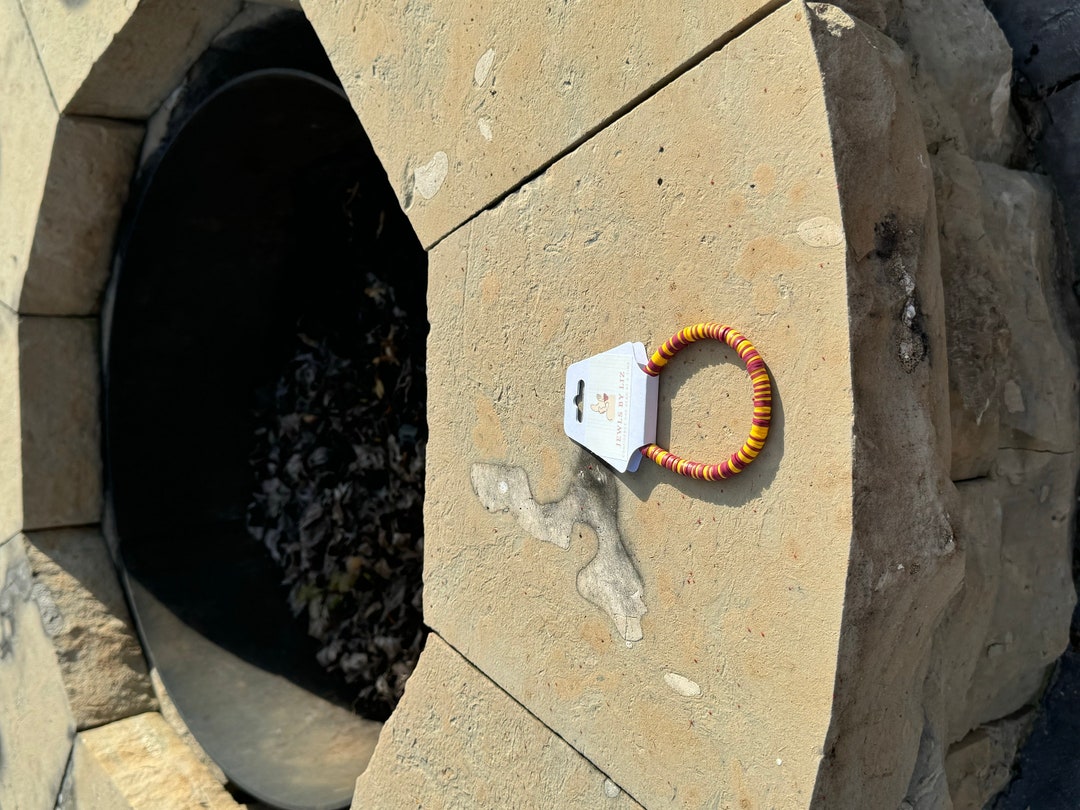 Gopher Gold Beaded Bracelet - Etsy