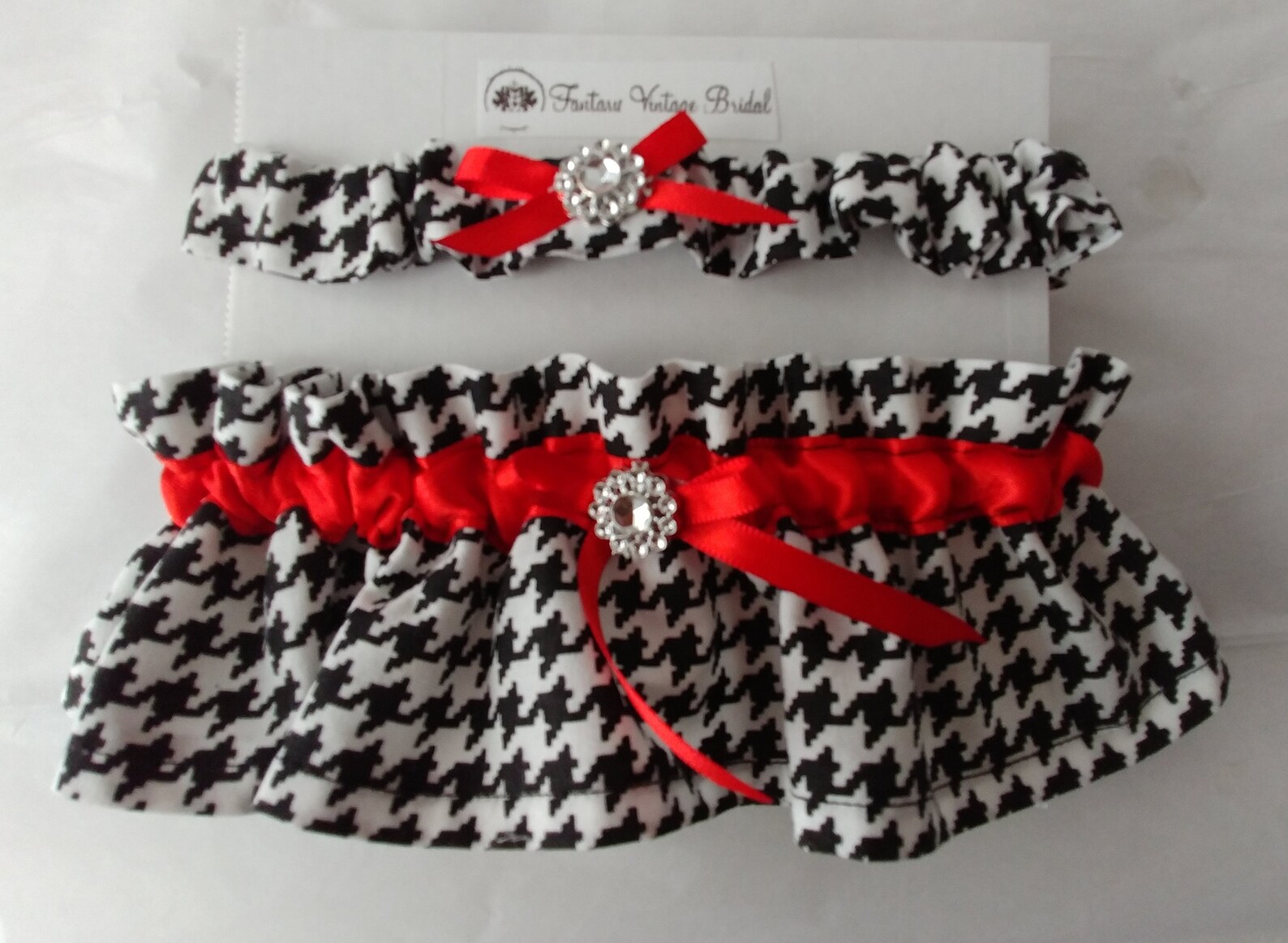 HOUNDSTOOTH GARTER SET Black and White Checked Garter Set, With Accent ...