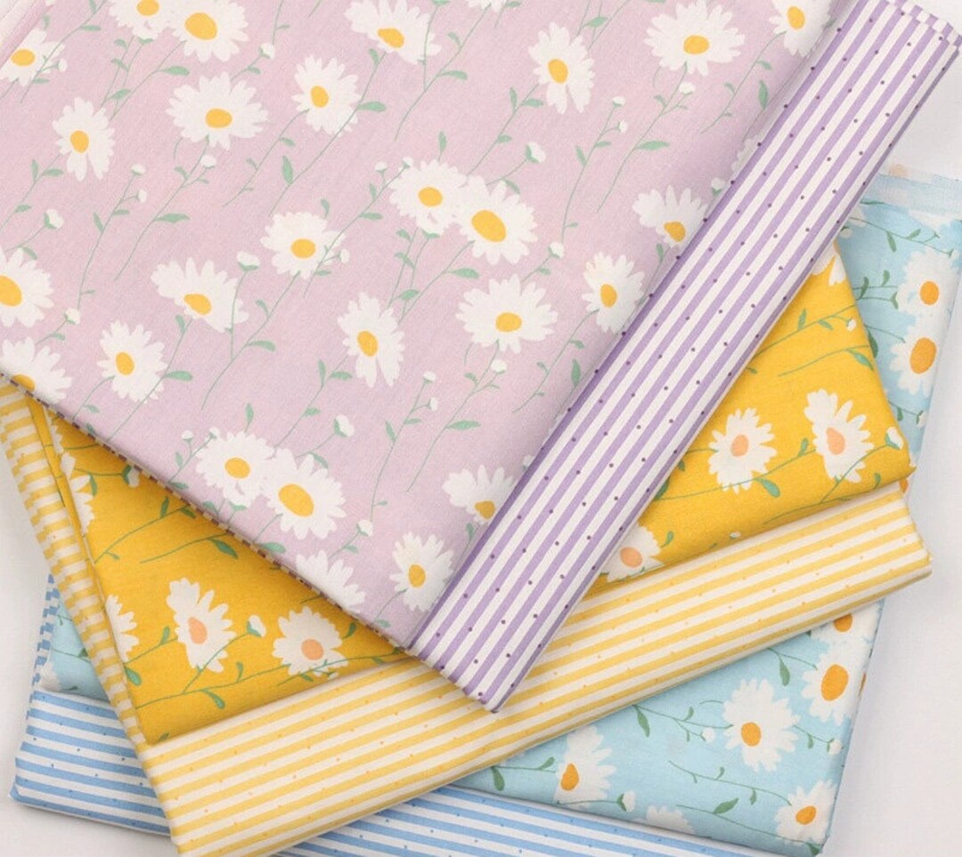 5708 - Daisy Flower Floral & Stripe Dot Cotton Fabric - 62 Inch (width ...