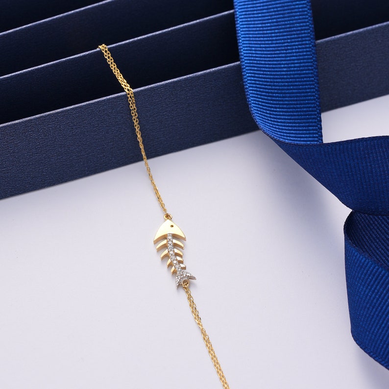 14K Gold Fish Bracelet, 14K Solid Gold Sea Animal Bracelet, Dainty ...