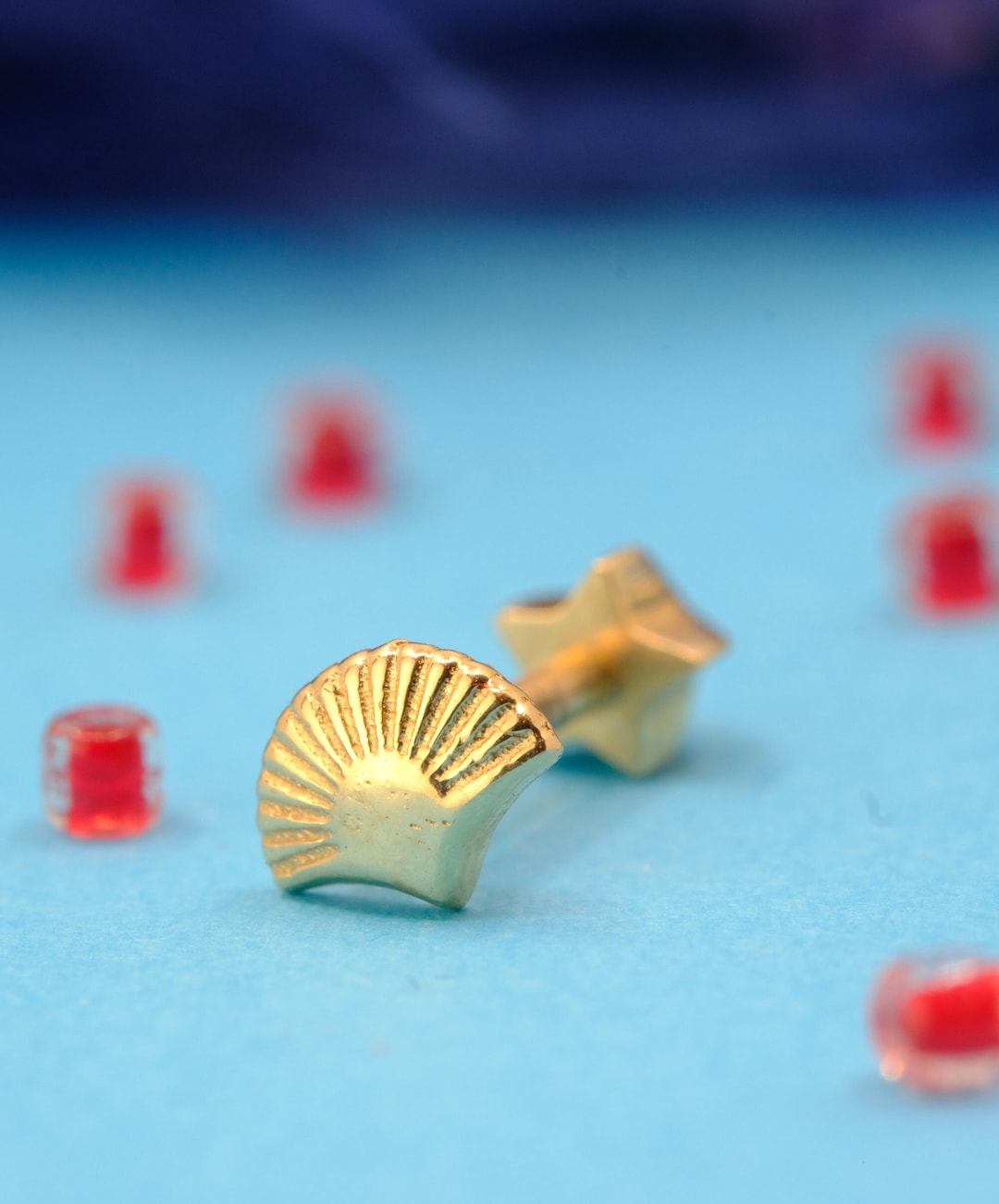 Handmade 14K Gold Shell Tragus, Tiny Gold Shell Tragus, Solid 14K Gold ...