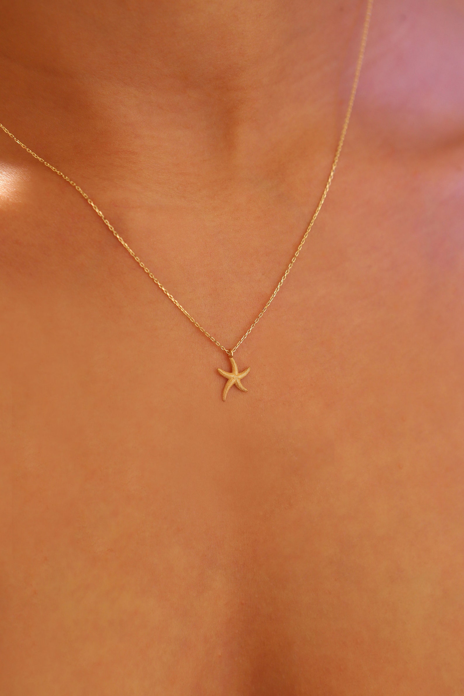 14K Gold Starfish Necklace, 14K Solid Gold Animal Necklace, Minimalist ...