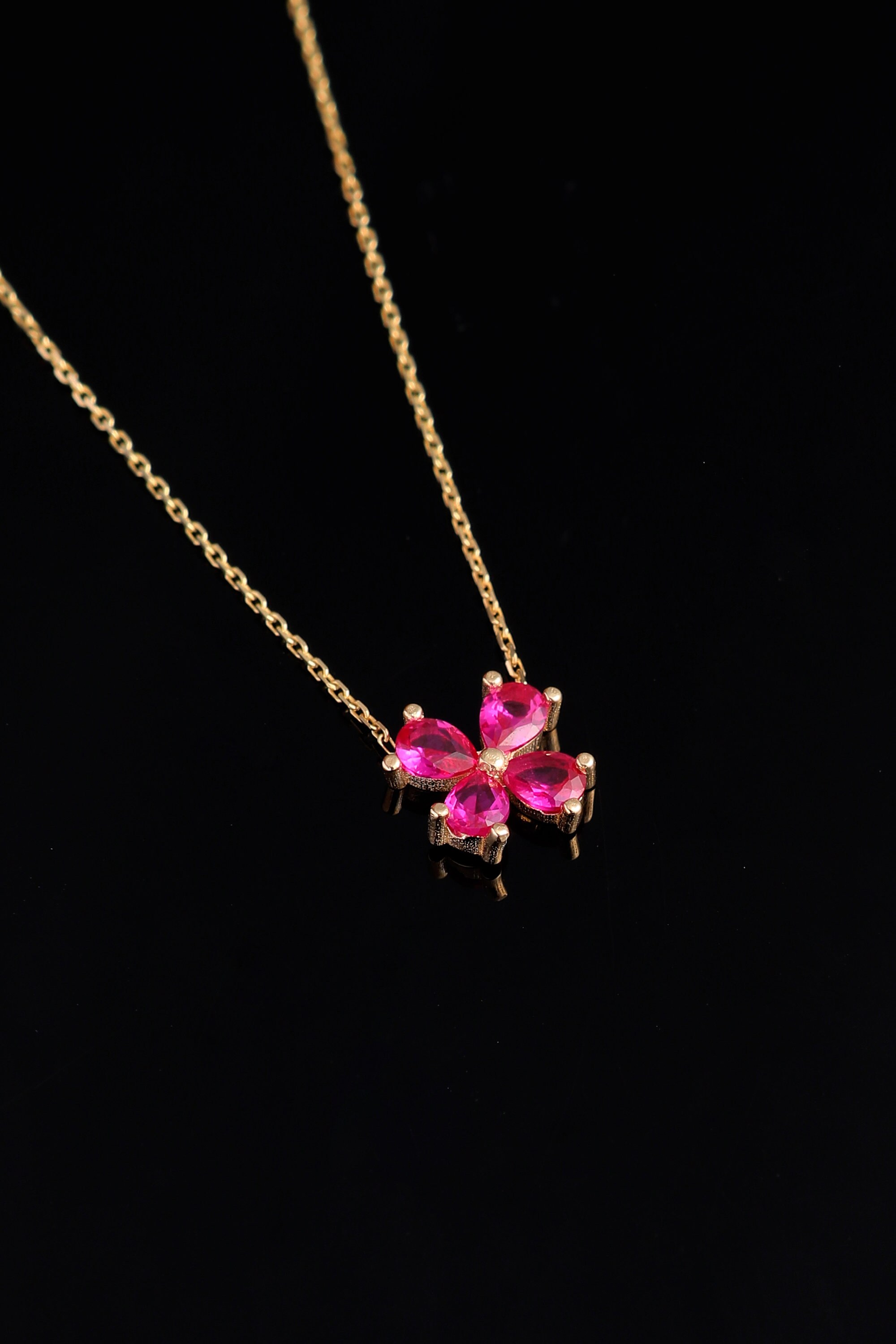 14K Gold Ruby Necklace, Minimalist Clover Ruby Necklace, 14K Solid Gold ...
