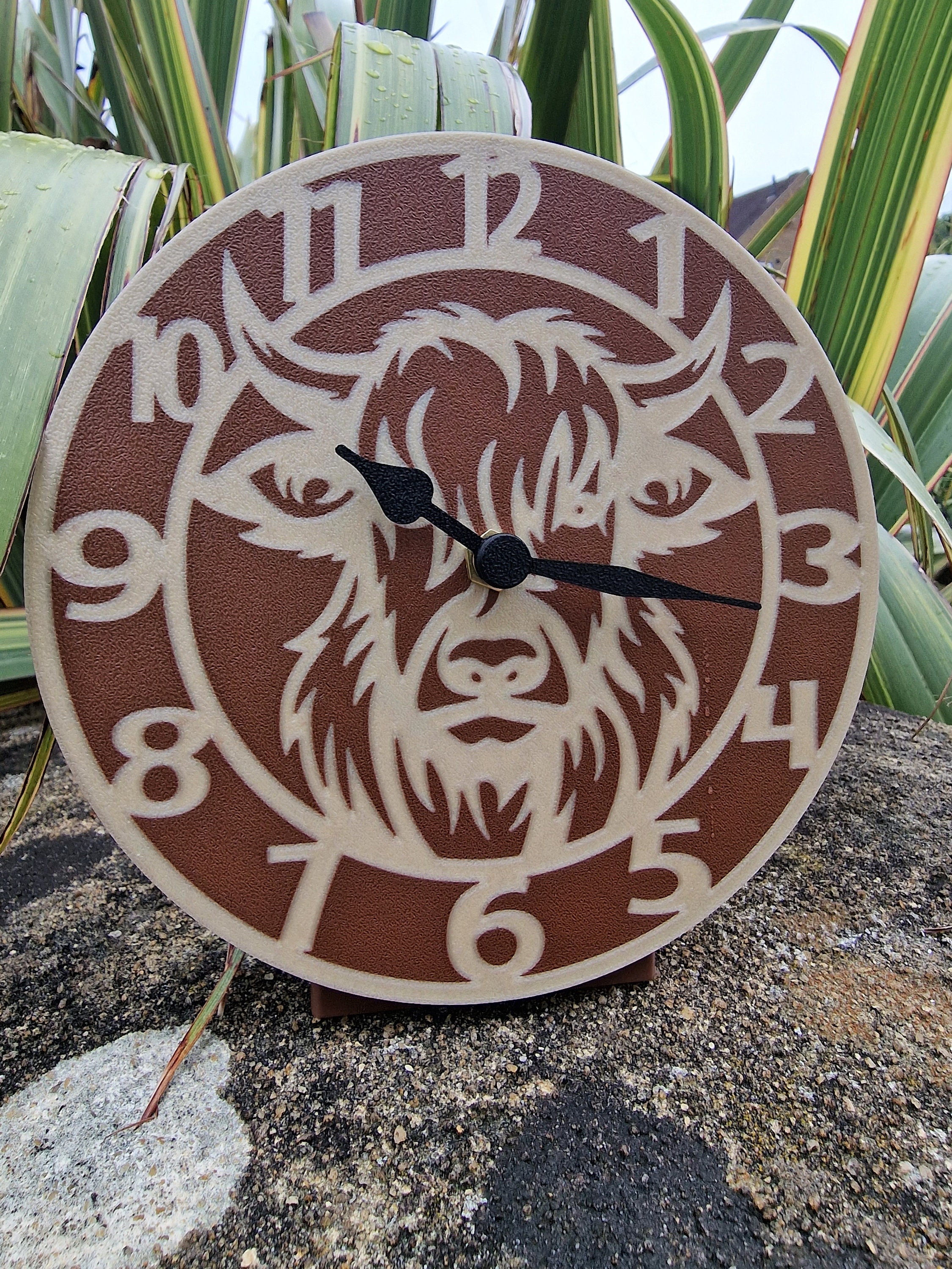 Highland Cow Desktop Analogue Clock - Etsy UK