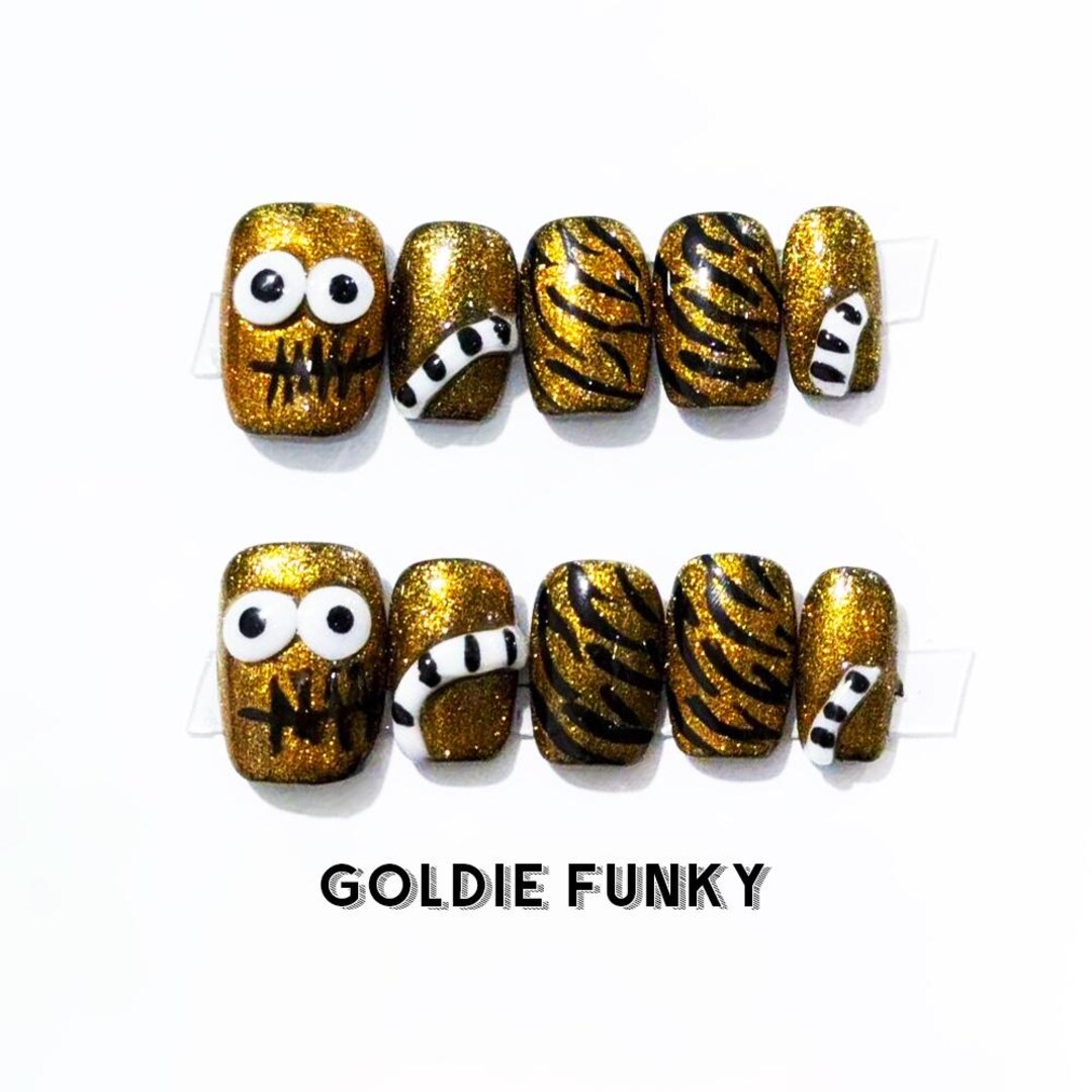 Goldie Funky Handmade Press on Nails Zany Fake Nails Short Golden Nails ...