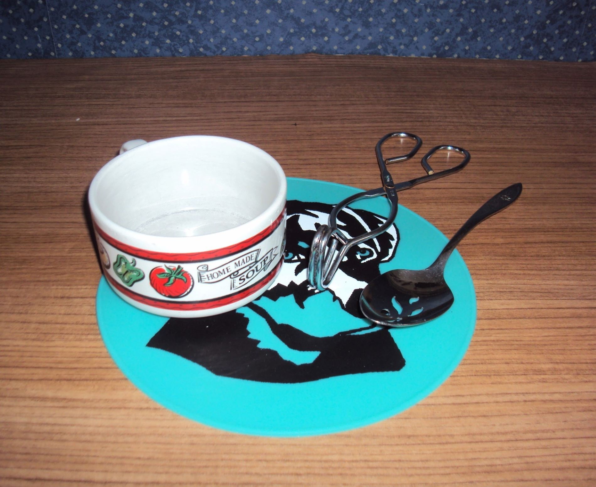 Silicone Turquoise Black Labrador Table Trivet, Kitchen Hot Pad, Table ...