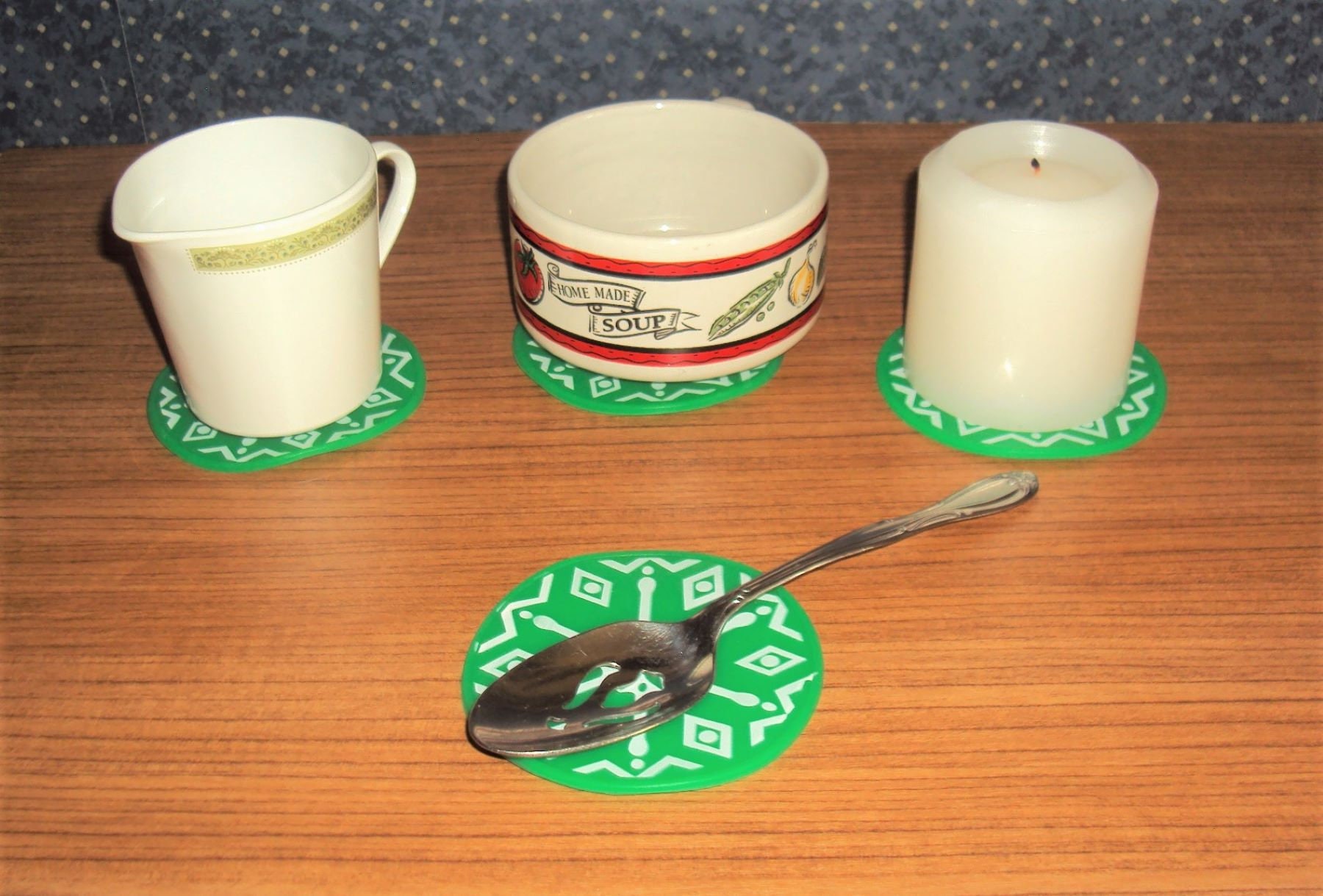 Green Silicone Slip Resistant Table Coasters, Desk Coaster, Candle Base ...