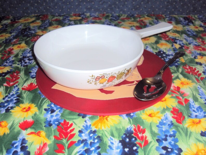 Red Golden Retriever Silicone Nonslip Table Trivet, Kitchen Countertop ...