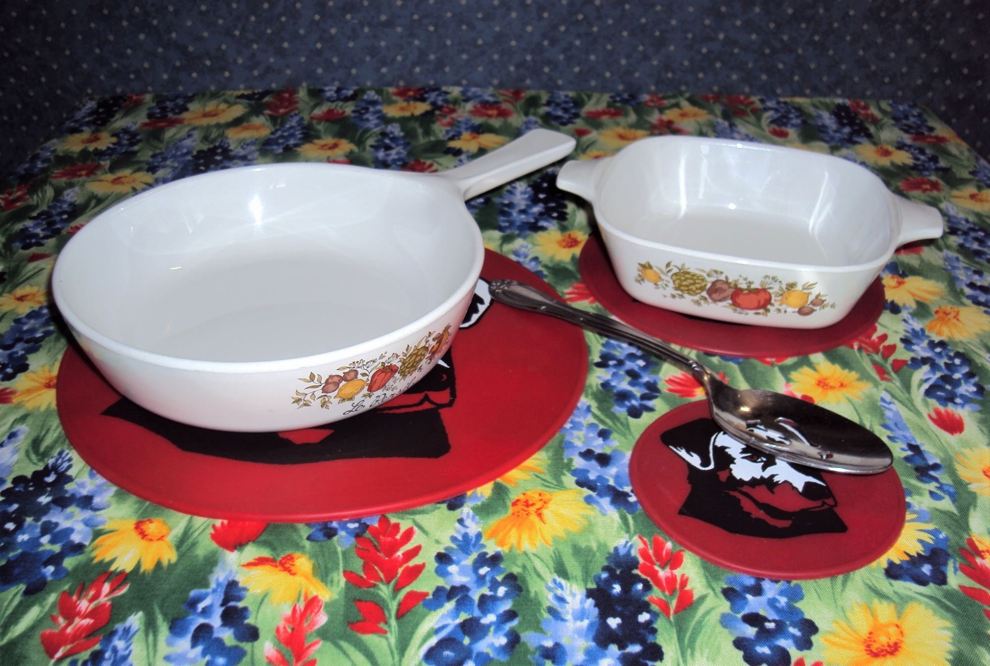 Red Black Labrador Nonslip Silicone Set Table Trivets, Table Placemats ...