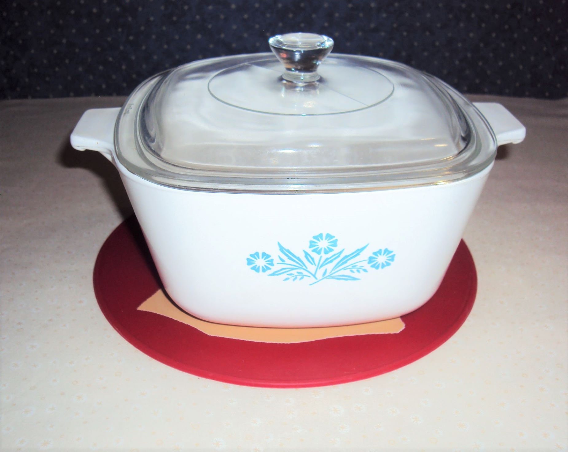 Red Golden Retriever Silicone Nonslip Table Trivet, Kitchen Countertop ...