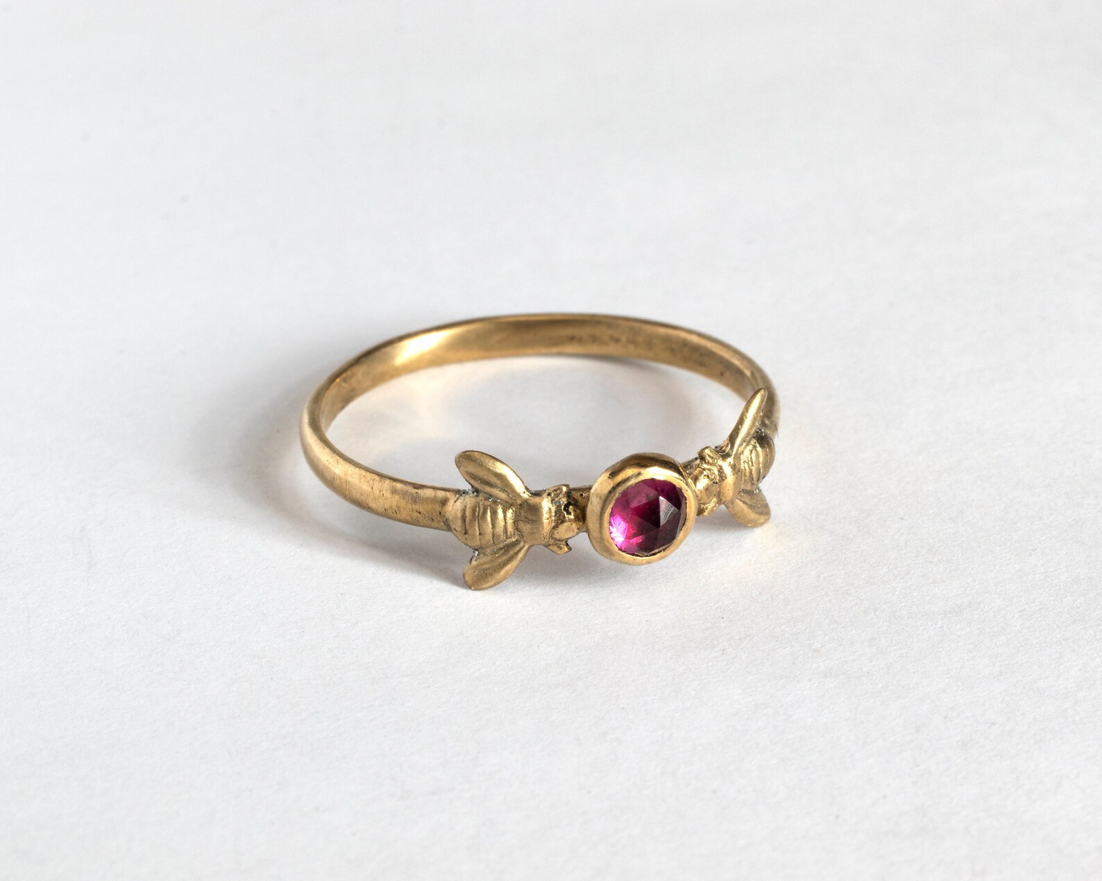 14k Gold Bee Ring Gold Solitaire Gemstone Ring Rosecut | Etsy