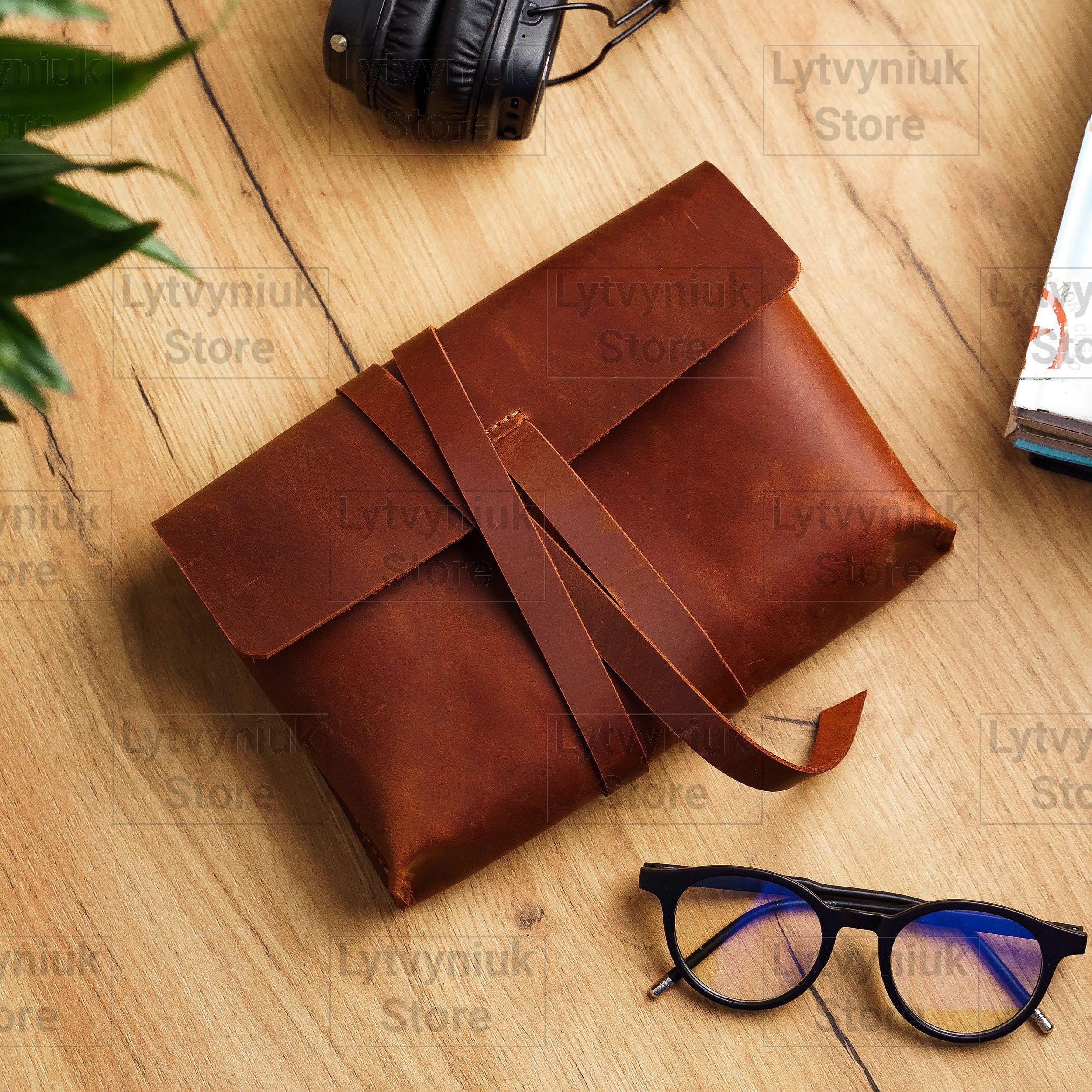 Leather Bible Sleeve Men, Leather Bible Case for Men, Engraved Bible ...