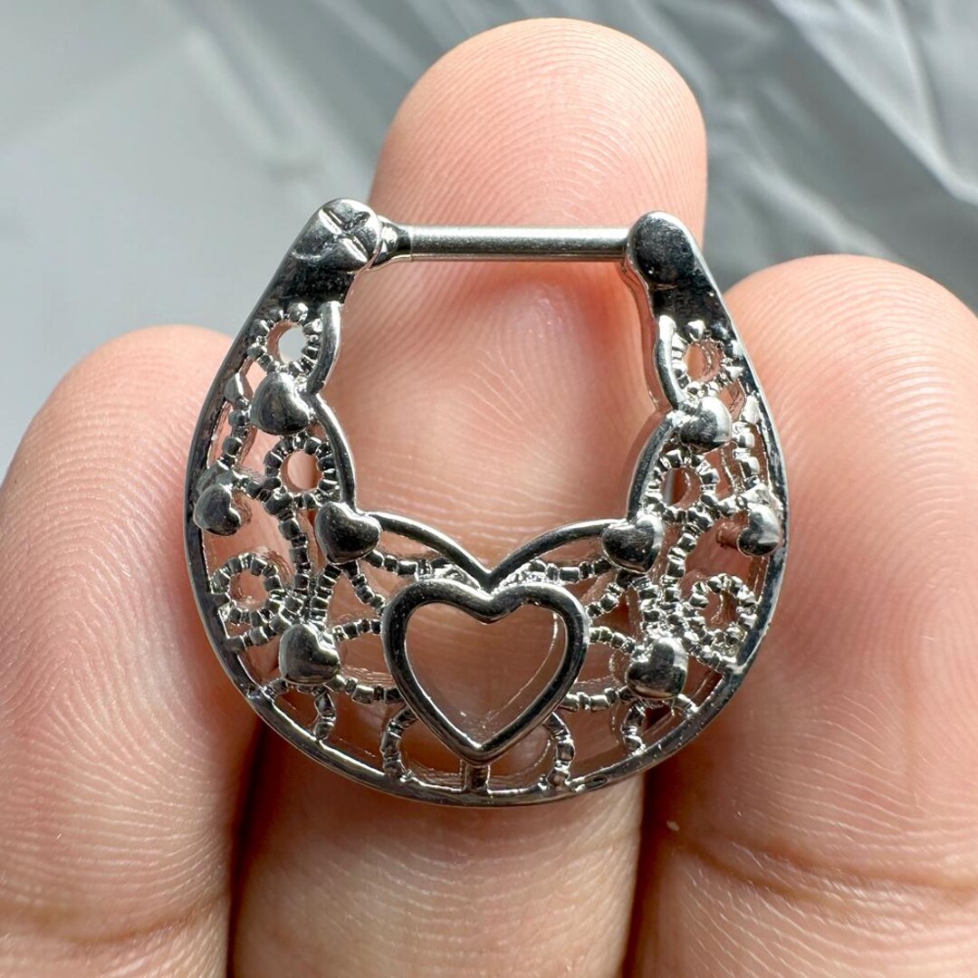 316L Surgical Steel Filigree Design With Hollow Heart Septum Clicker ...
