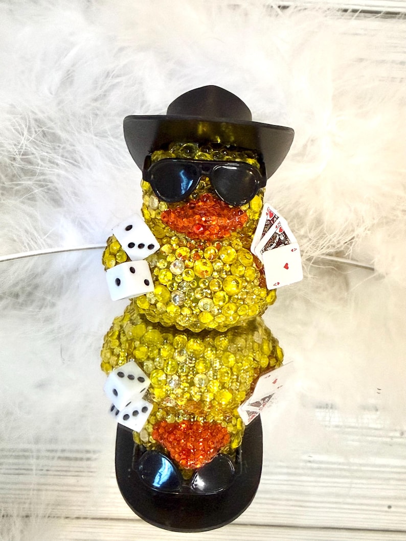 Gambler Rhinestone Rubber Duck: Car Dashboard Accessories, off Road and ...