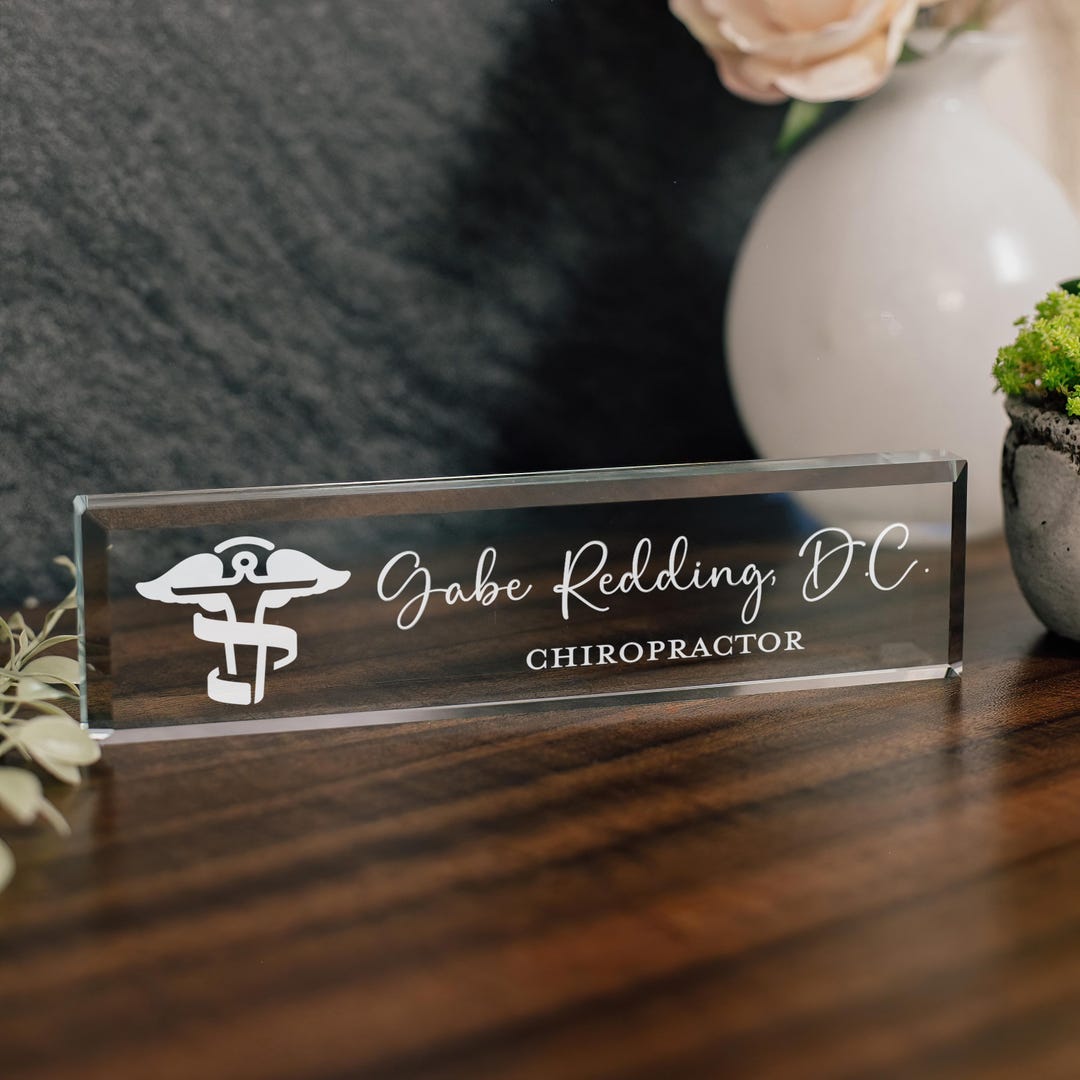 Doctor of Chiropractic Glass Office Desk Name Plate Chiropractor DOC ...