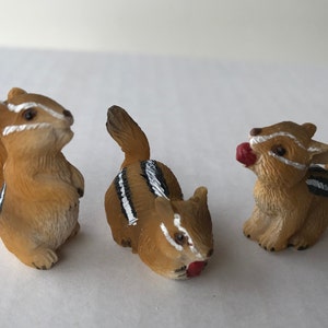 Miniature Chipmunk Fairy Garden Animal Figurine Dollhouse Micro ...