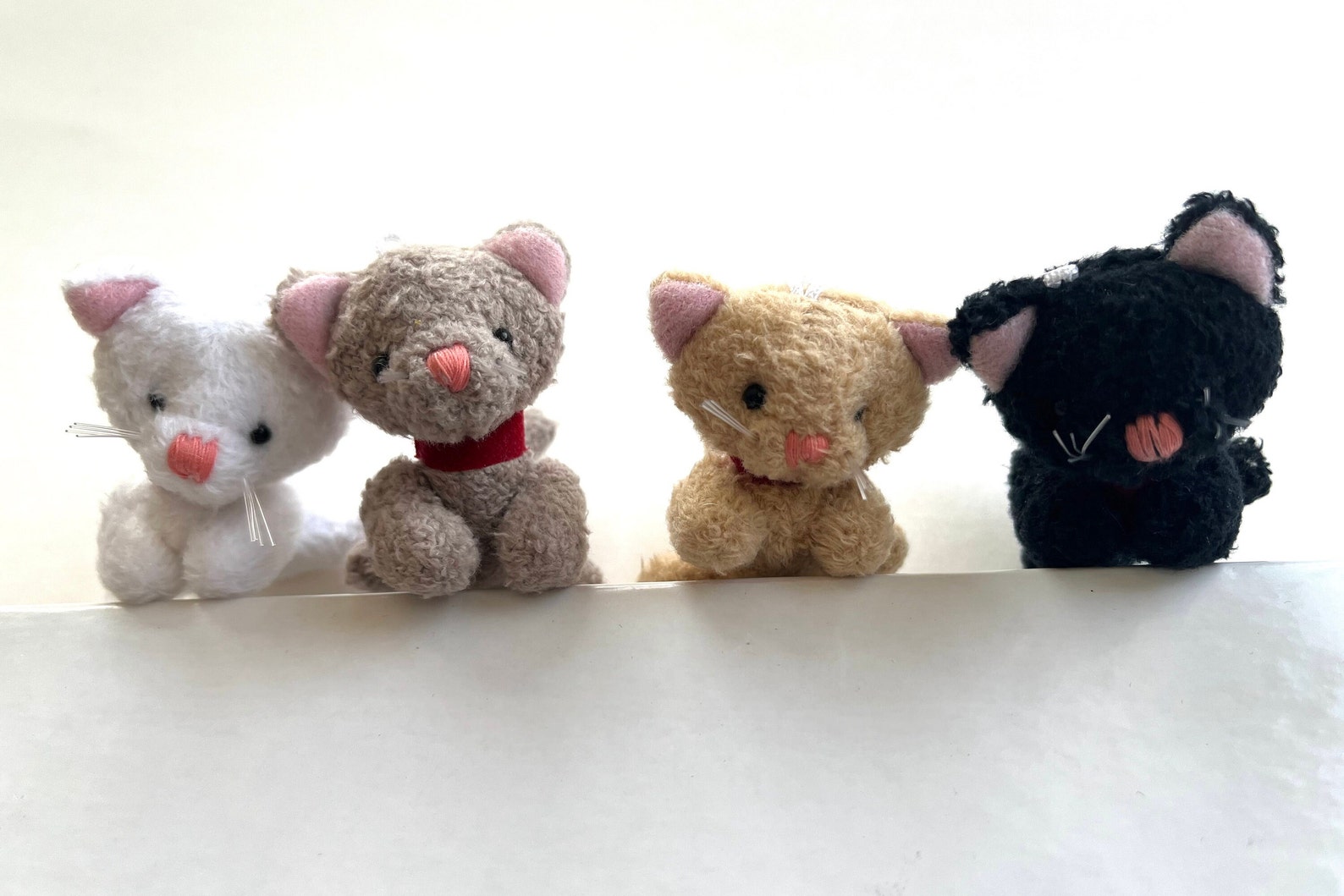 Miniature Plush Cat Kitten Stuffed Animal Doll Accessory Dollhouse Toy ...