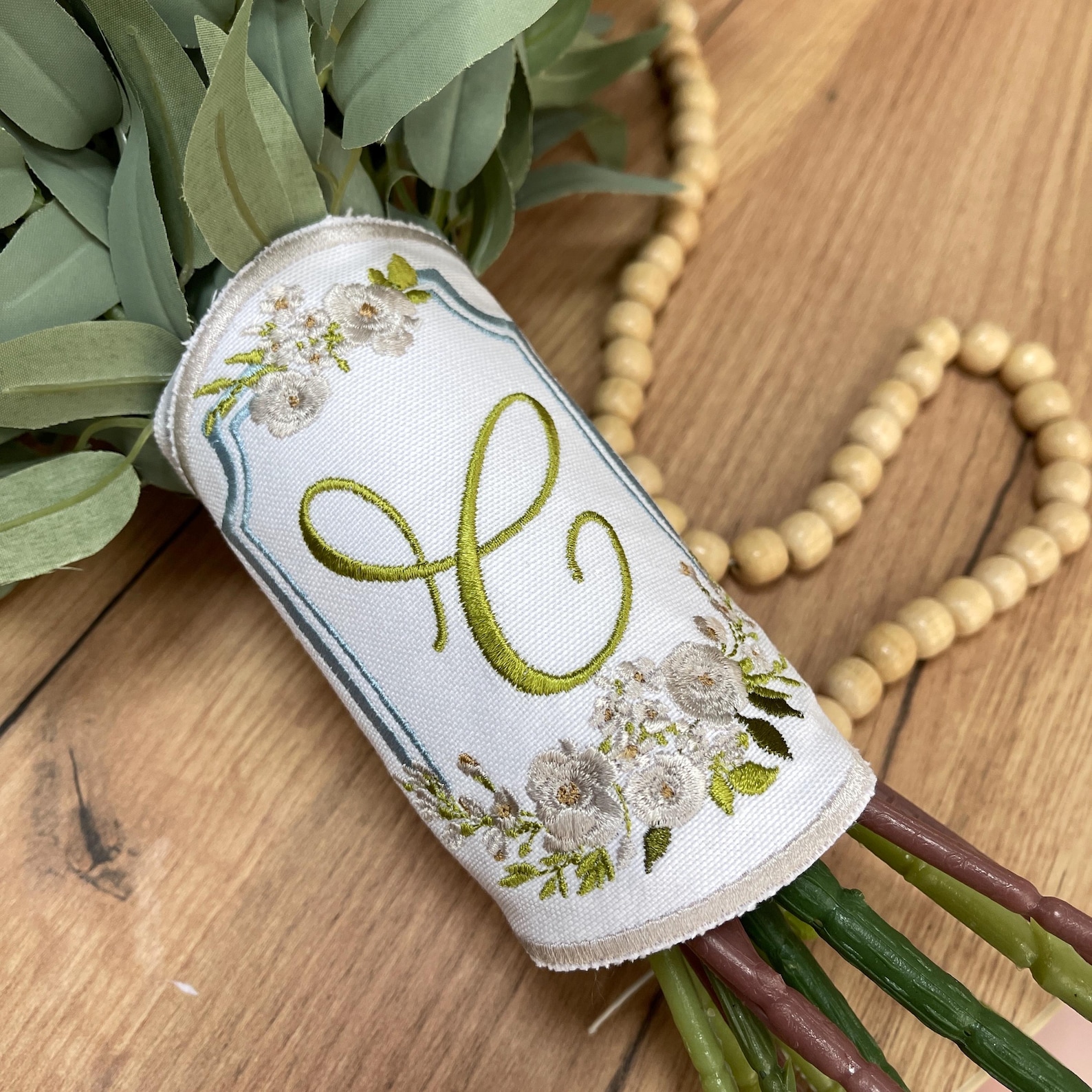 Embroidered Monogram Bouquet Wrap | Personalized Wedding Bouquet Ribbon ...