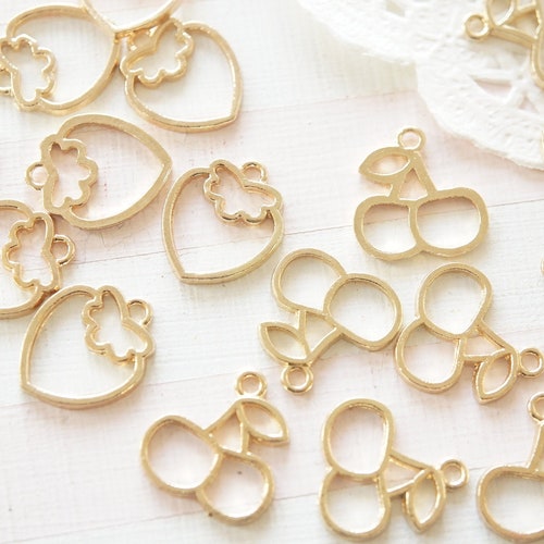 2-5 Pcs Open Back Bezel Charms/ Four Sakura Flowers 53mm24mm - Etsy