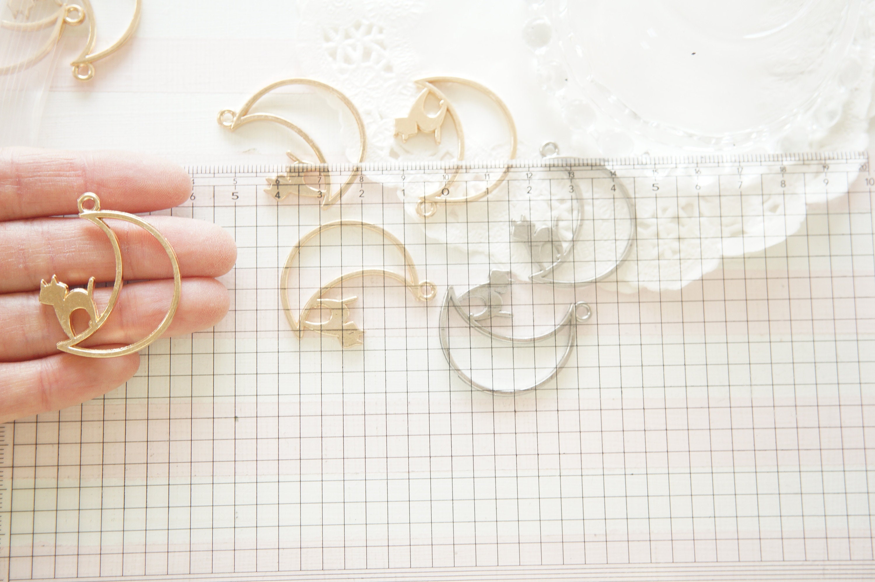 4 Pcs Open Back Bezel Charms /cat With Crescent Moon | Etsy