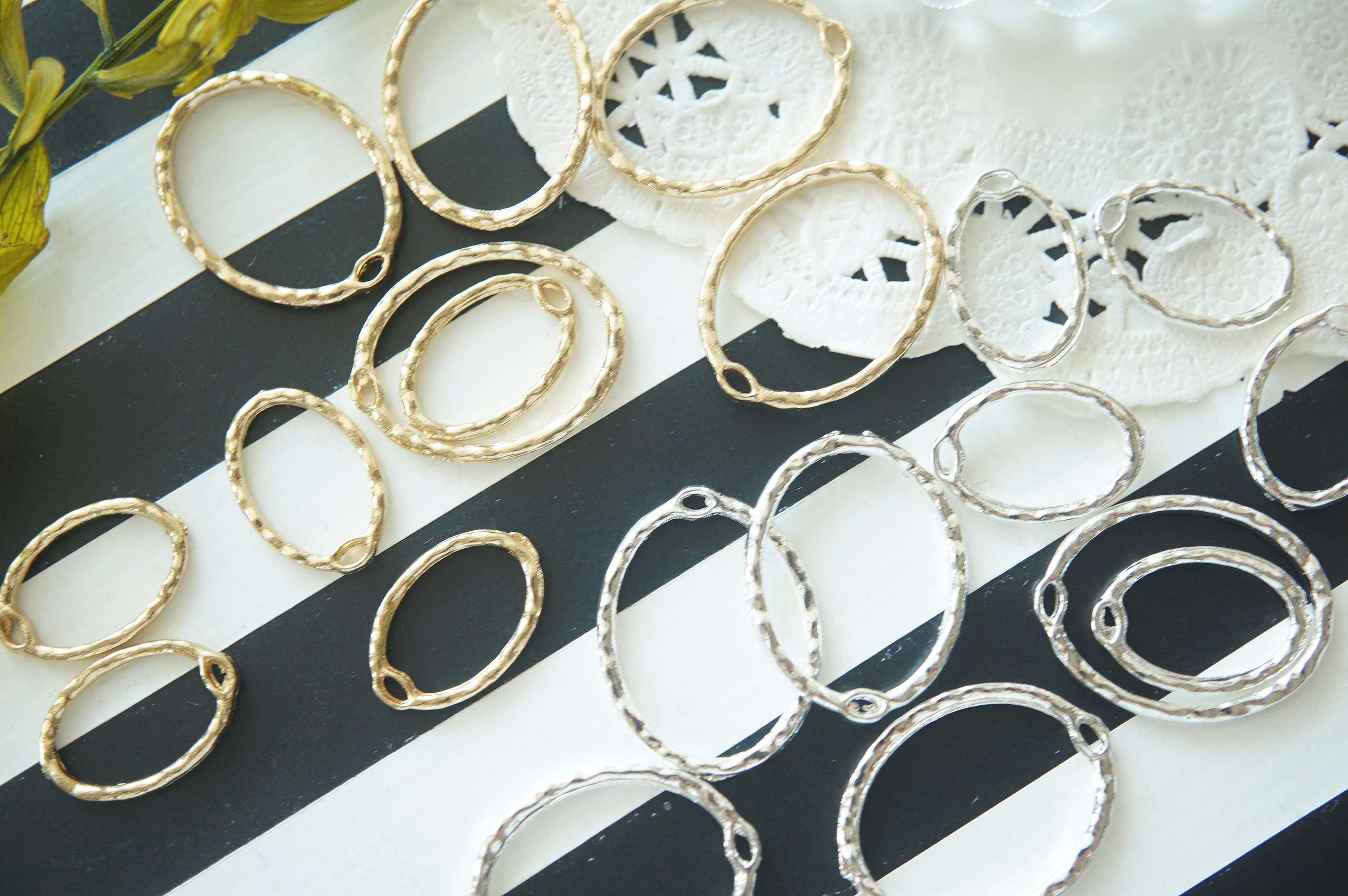 5 Pcs Open Back Bezel Charms / Oval (12-25mm) 2 Sizes AZ1053 - Etsy
