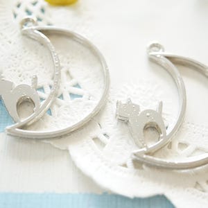 4 Pcs Open Back Bezel Charms /cat With Crescent Moon (29mm33mm) AZ516 ...