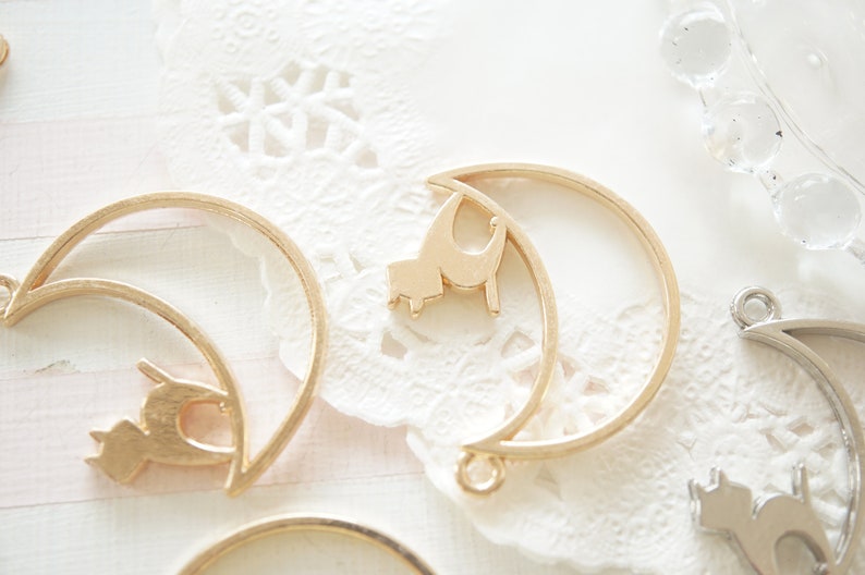 4 pcs Open Back Bezel Charms /Cat with Crescent Moon | Etsy