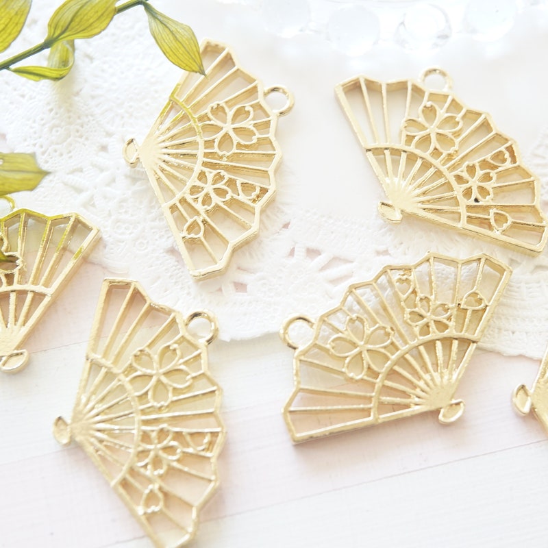 Japanese Fan Charm - Etsy