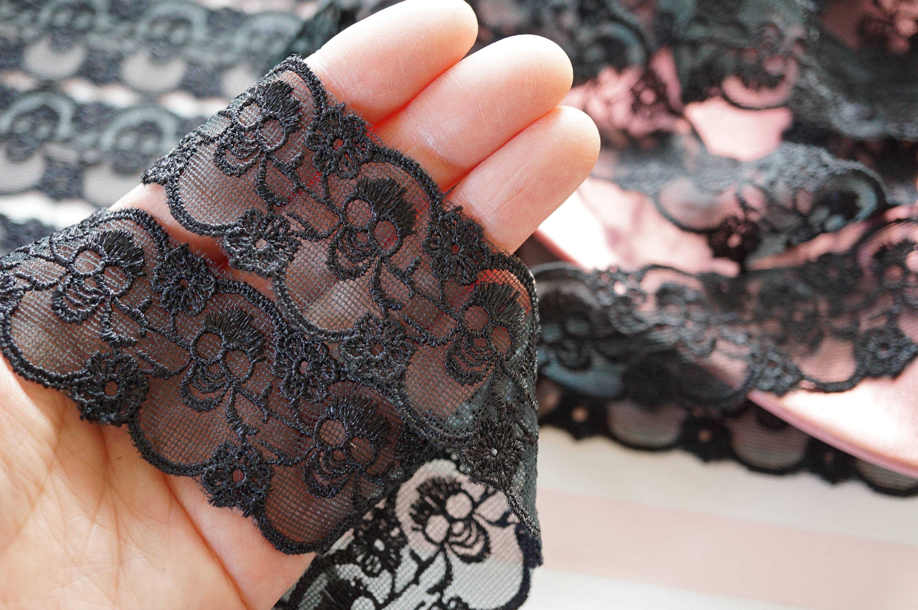 Skull Lace Trim 30mm wide Black / White | Etsy