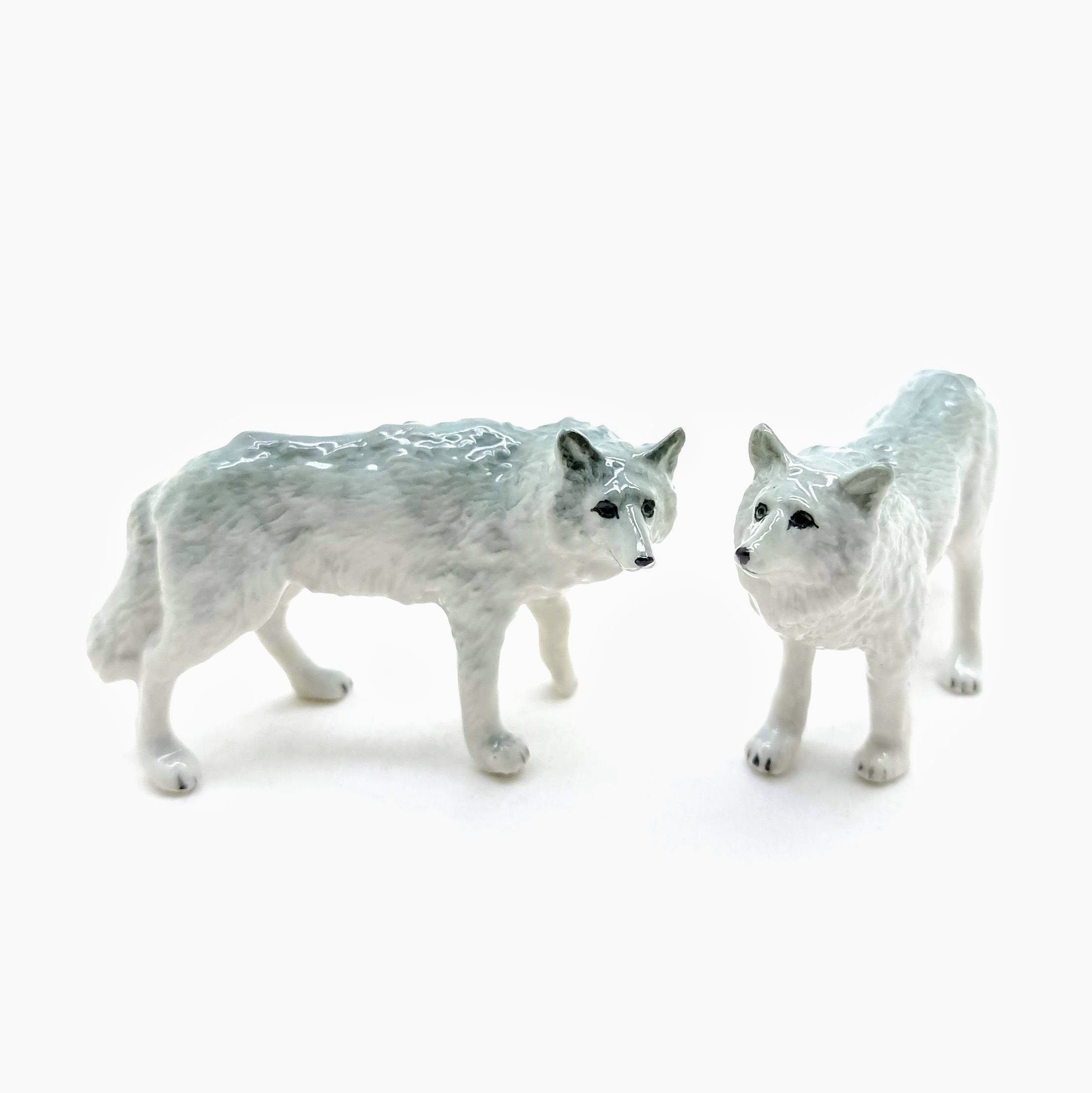 Set of 2 Wolf Wolves Ceramic Figurine Animal Gray Grey Statue - Etsy Canada