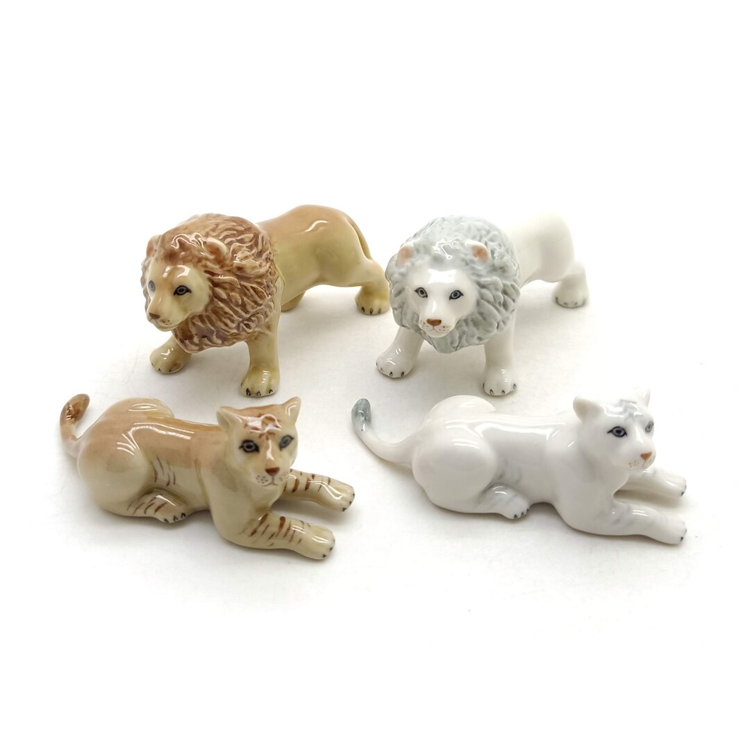 Set of 2 Lion Lioness Ceramic Figurine Animal Male Female Statue - Etsy