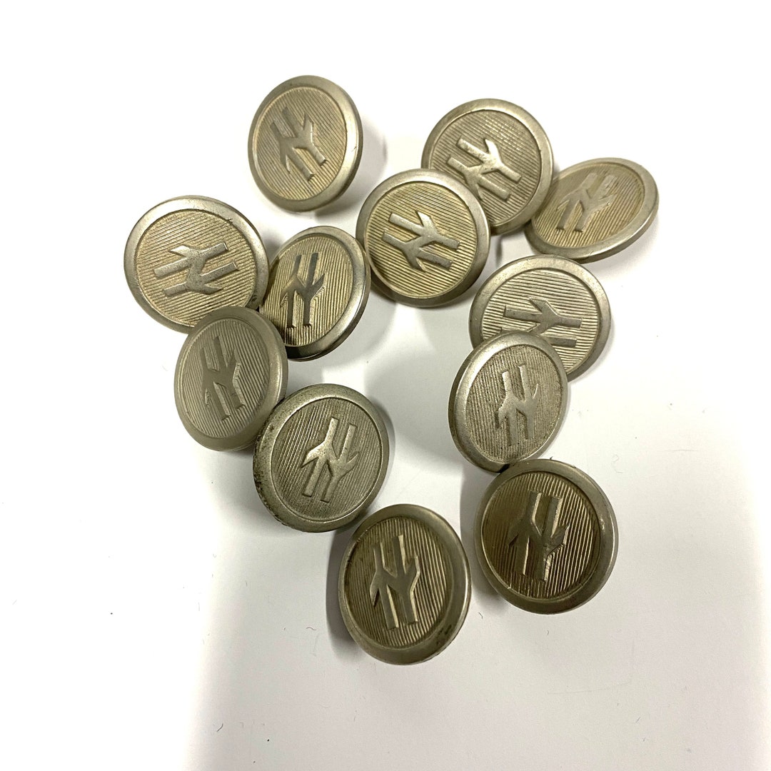 12 Vintage Silver Metal Military Buttons 1 Dozen - Etsy