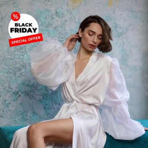 Aesthetic Bridesmaid Robes, Bridal Party Robes Ivory Atlas Robe, Luxury ...