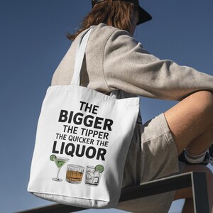 The Bigger the Tipper the Quicker the Liquor PNG, Funny Bar Humor ...