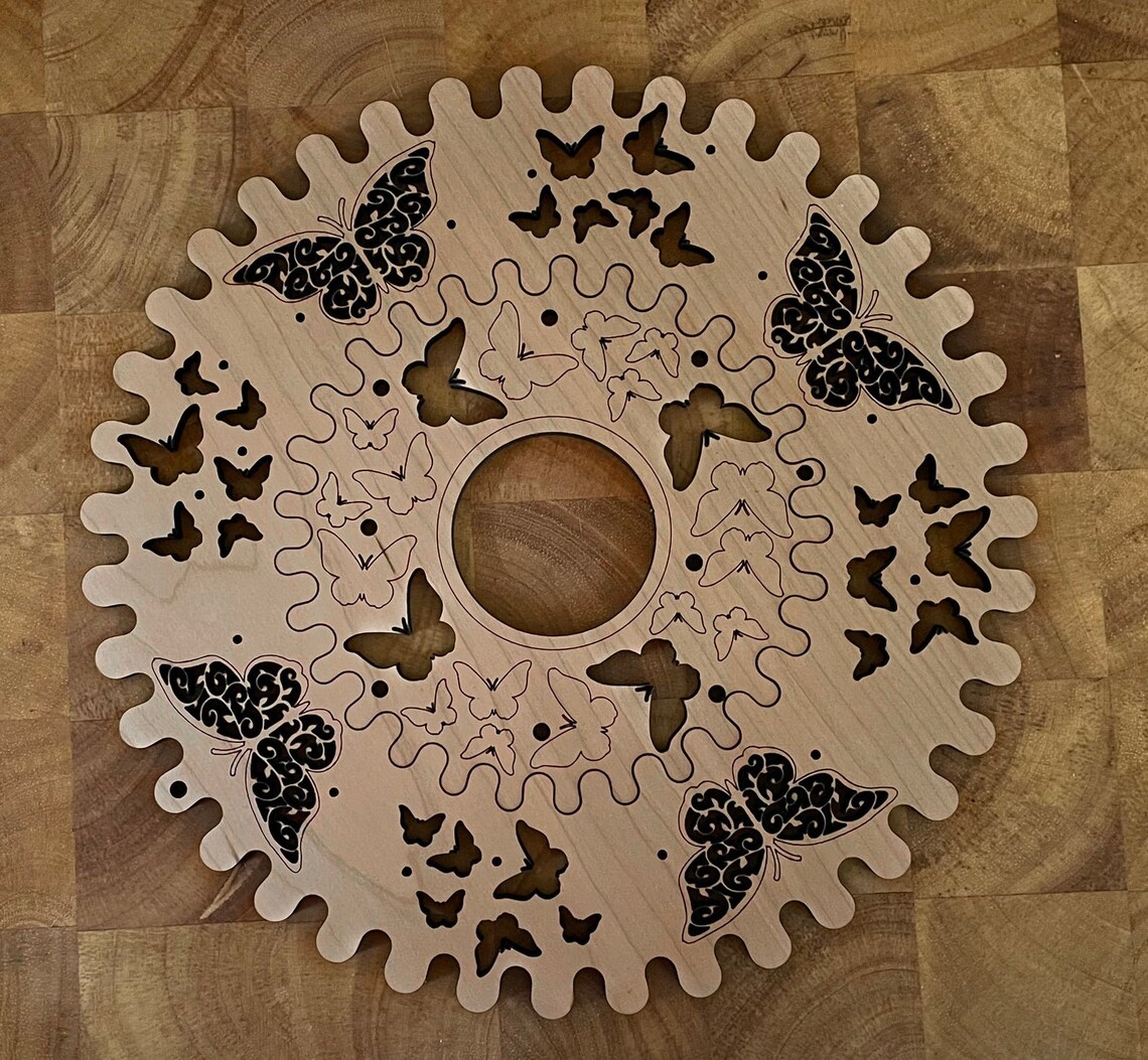 Butterfly Pattern Circle Looms, Laser-engraved Wood, Wall Hanging - Etsy