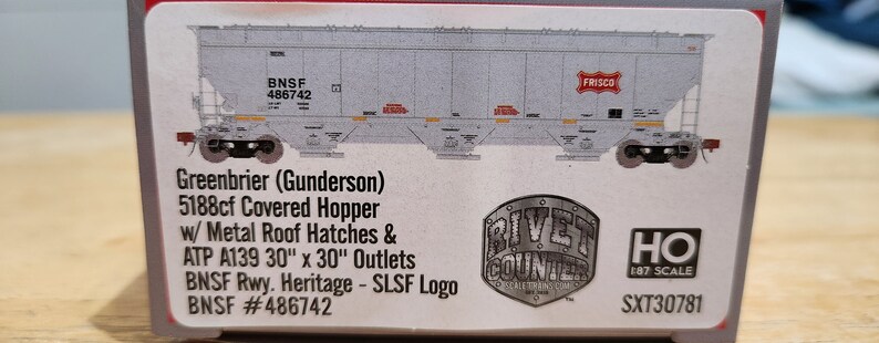 Ho Scale BNSF Rwy Heritage SLSF Logo FRISCO 486742 Covered Hopper Rivet ...