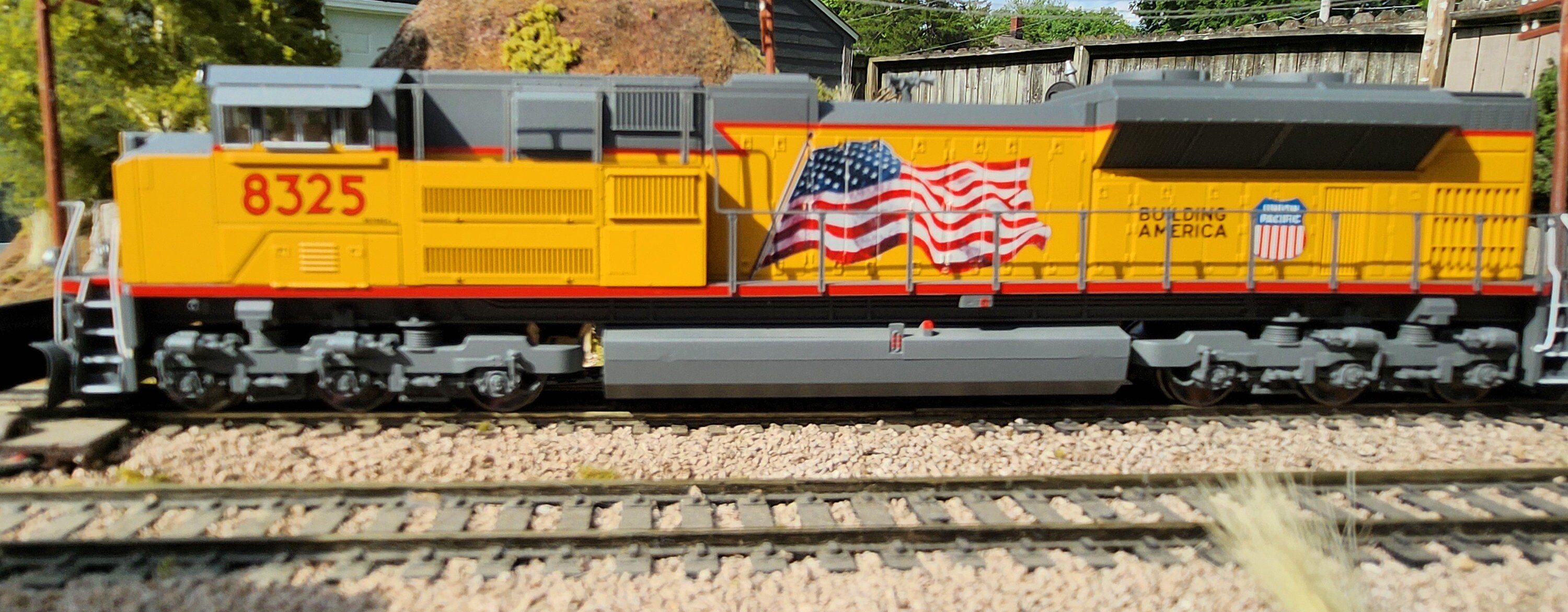 Ho Scale Walthers Mainline Sd70ace Locomotive Union Pacific 8325 DCC ...