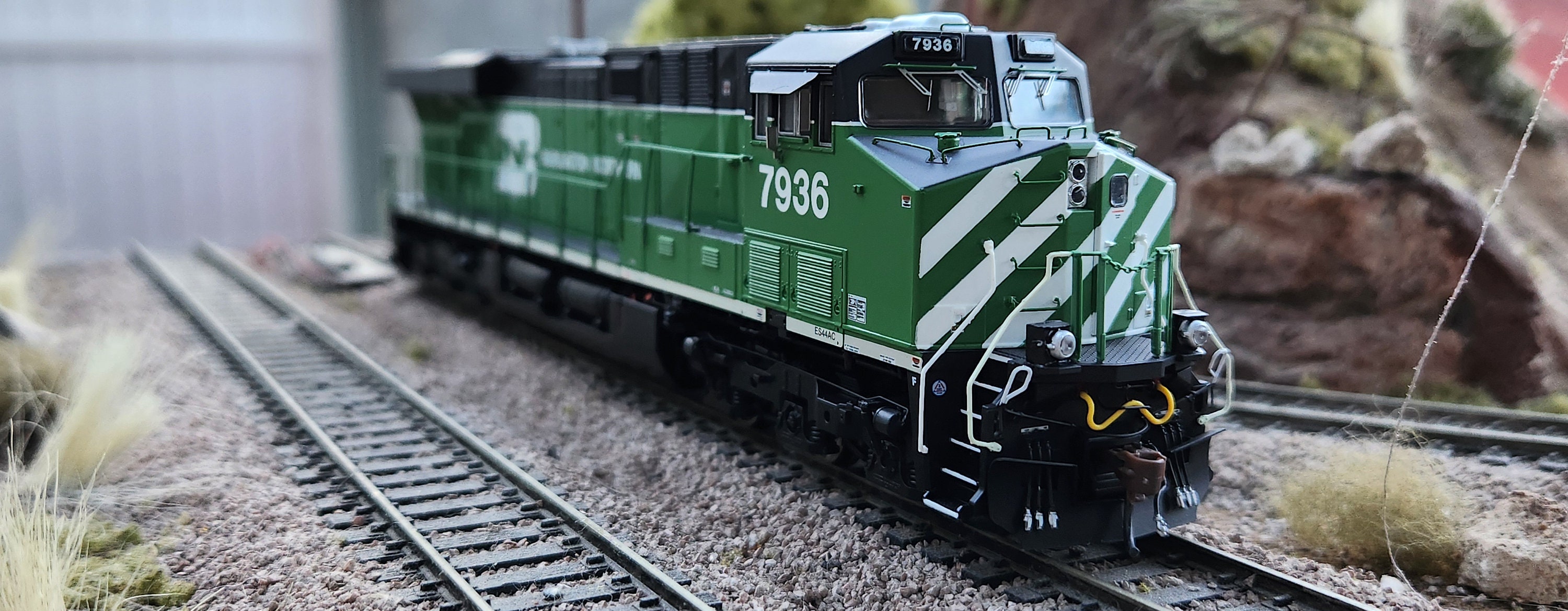 Ho Scale Athearn Genesis Burlington Northern ES44AC 7936 DCC Ready - Etsy
